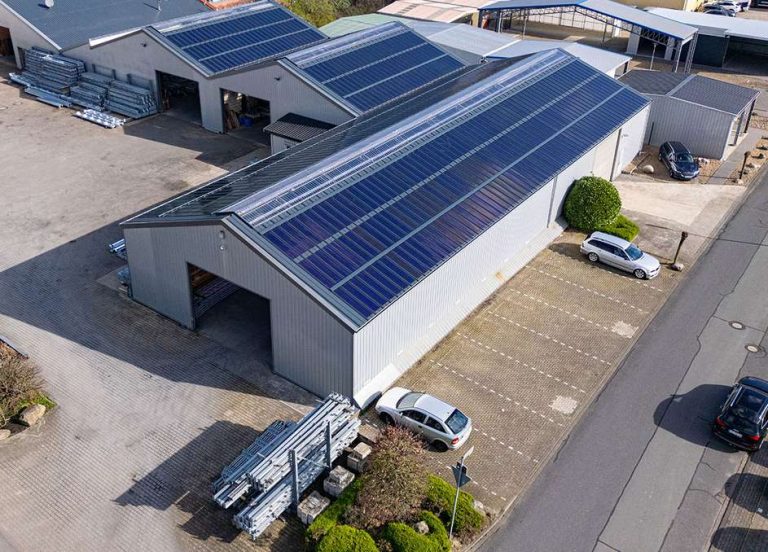 Solar auf der Intersolar 2024: Heliatek, Oxford PV & Sunmaxx